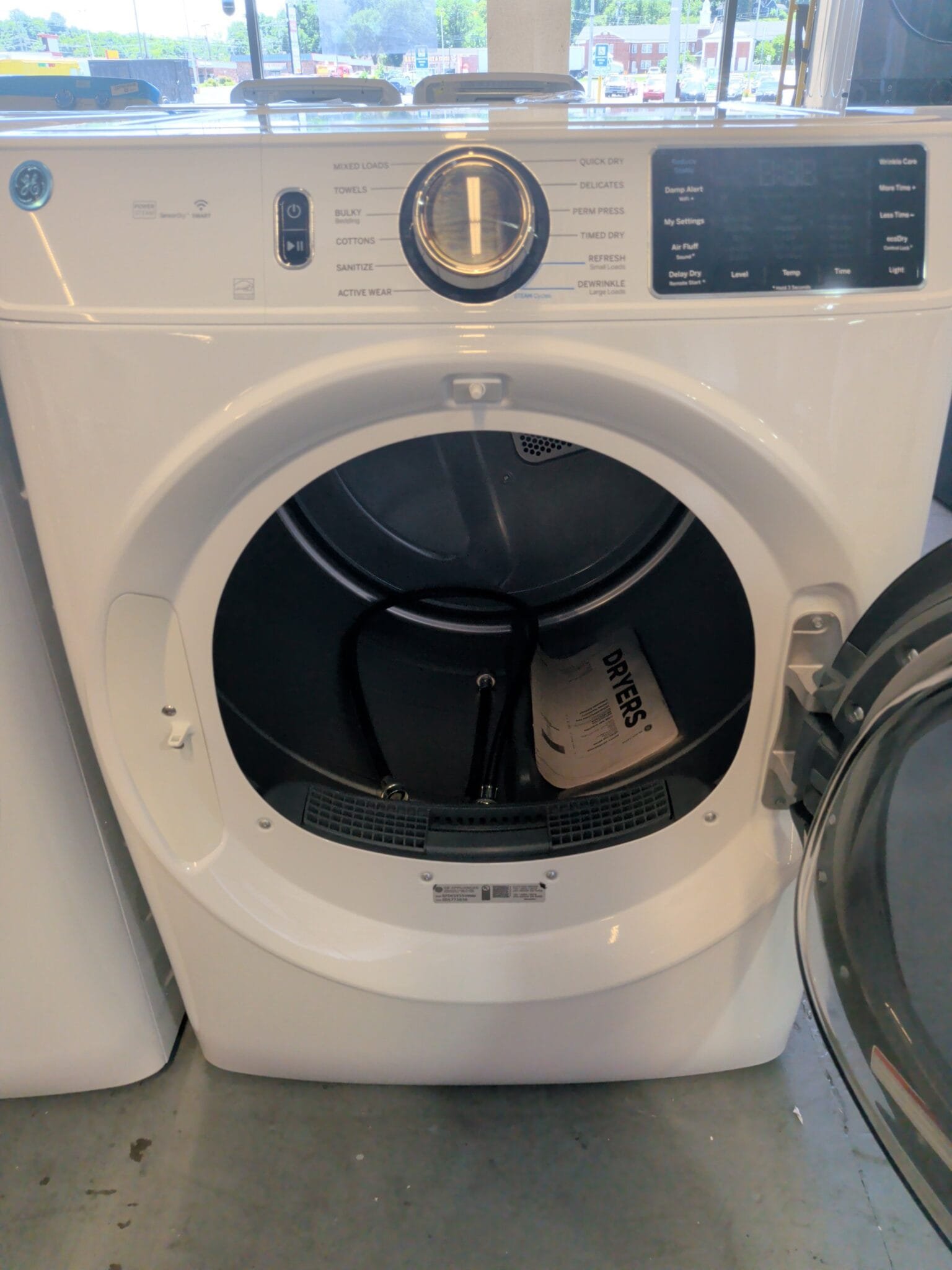 GE GFW655SSVWW 5.0 cu. ft. Capacity Smart Front Load Steam Washer with ...